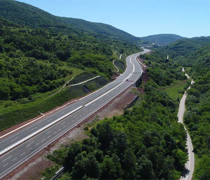 Corridor 10 environmental supervision - Arup