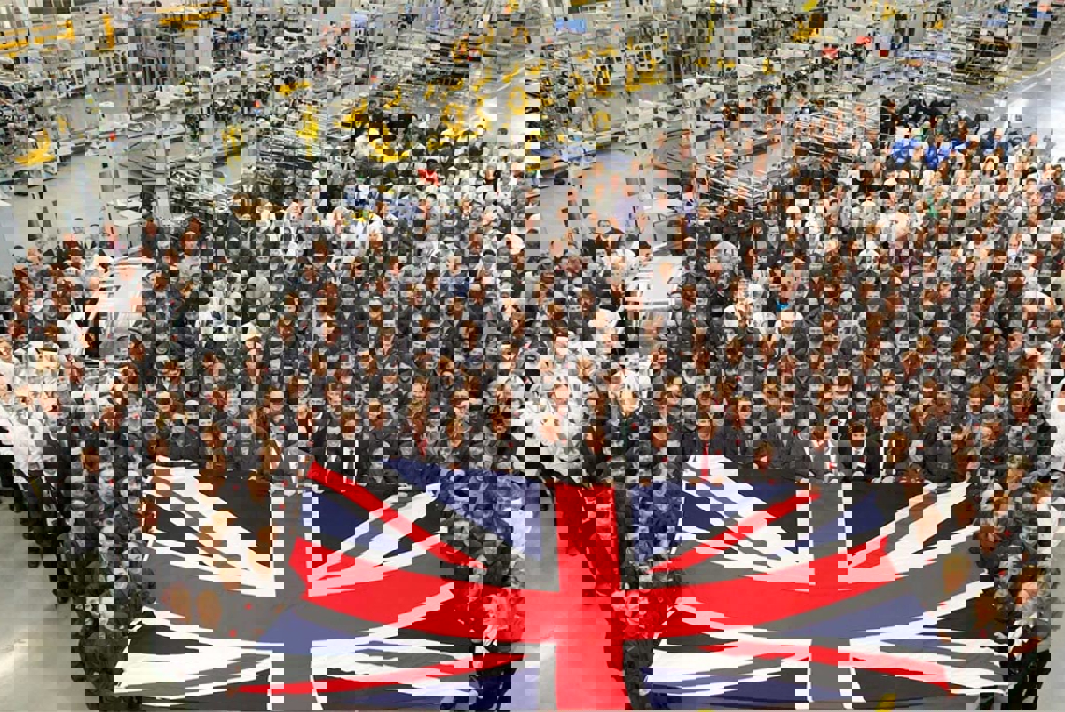 Jaguar Land Rover (JLR) Engine Manufacturing Centre - Arup